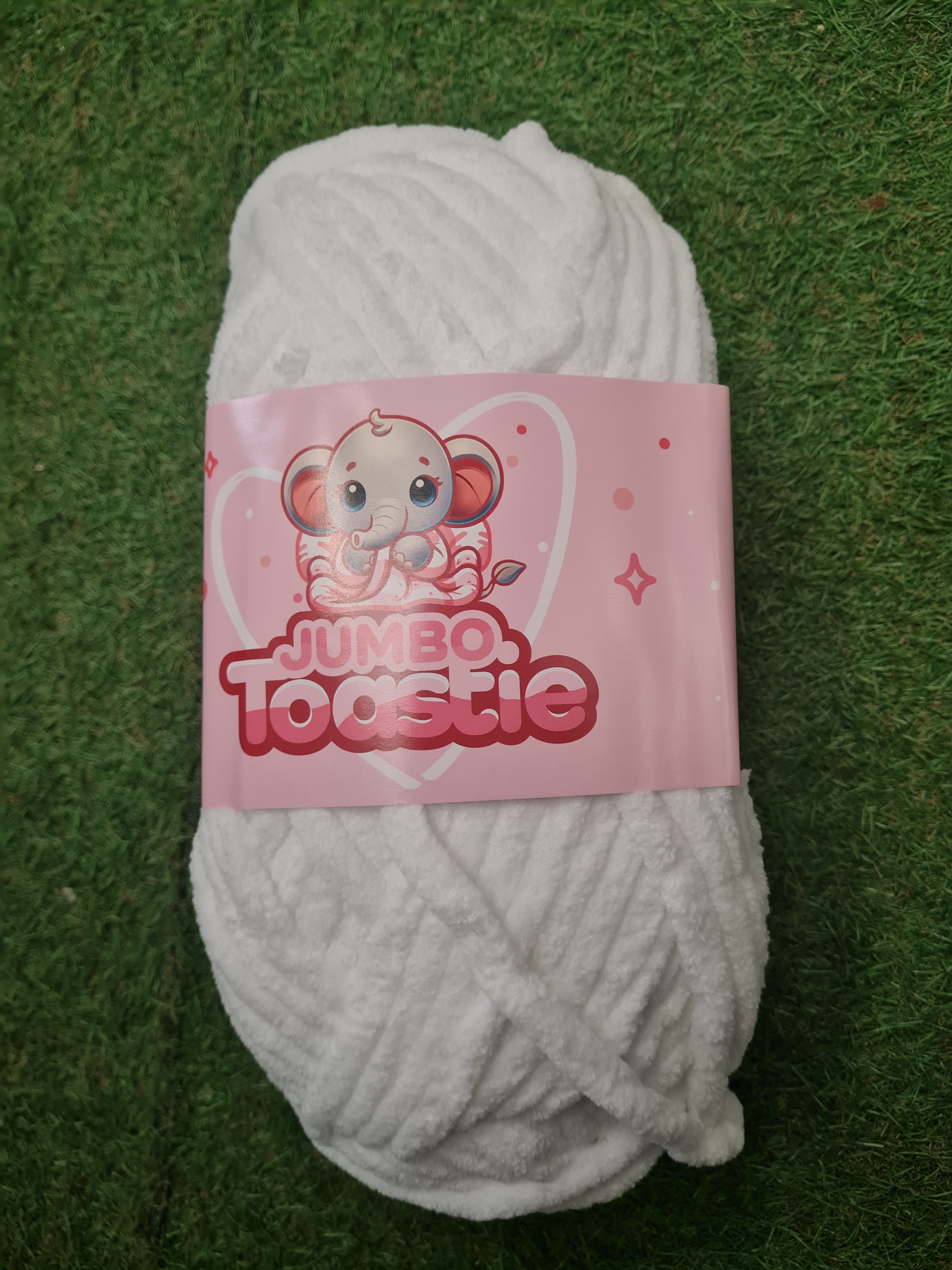 King Cole Jumbo Toastie Wool 400g - Snow 6450 – THE WOOL SHOP LLANDUDNO